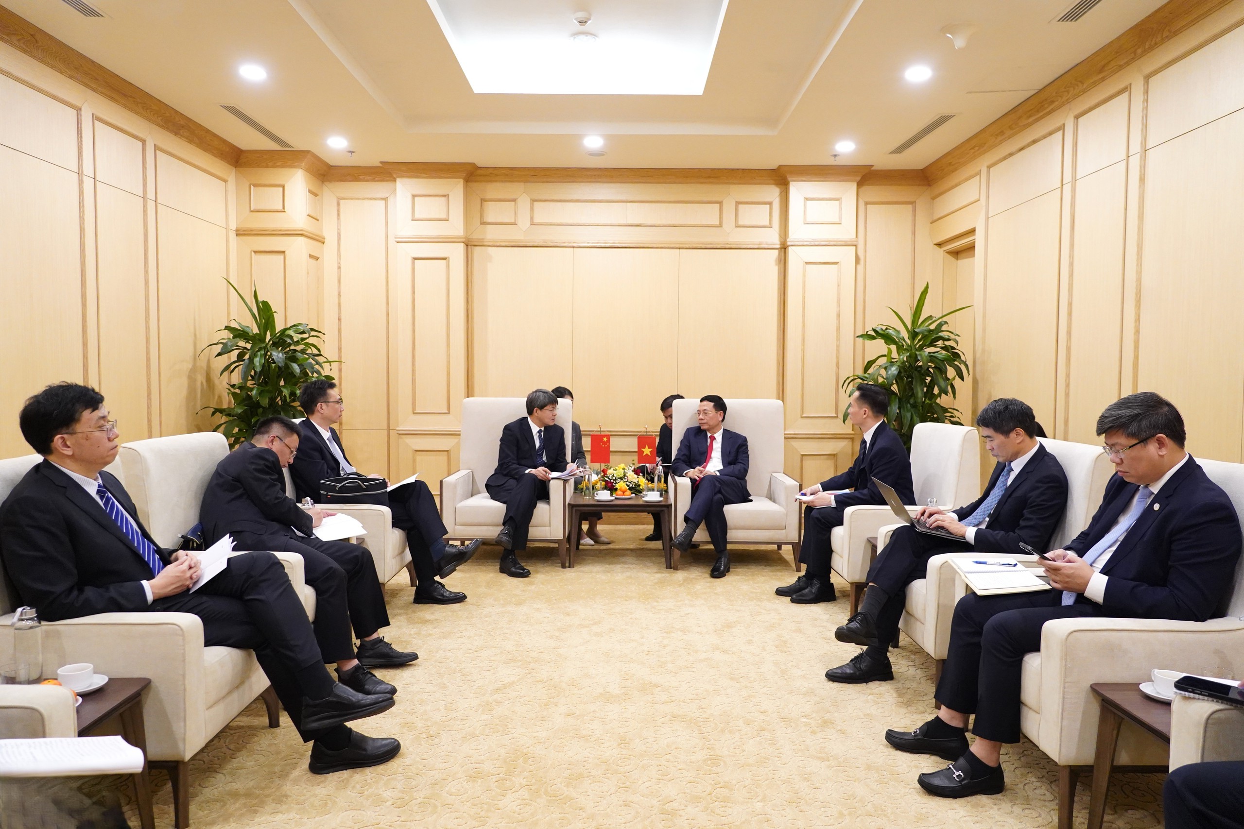 Vietnam - China: Strengthening cooperation on digital infrastructure ...